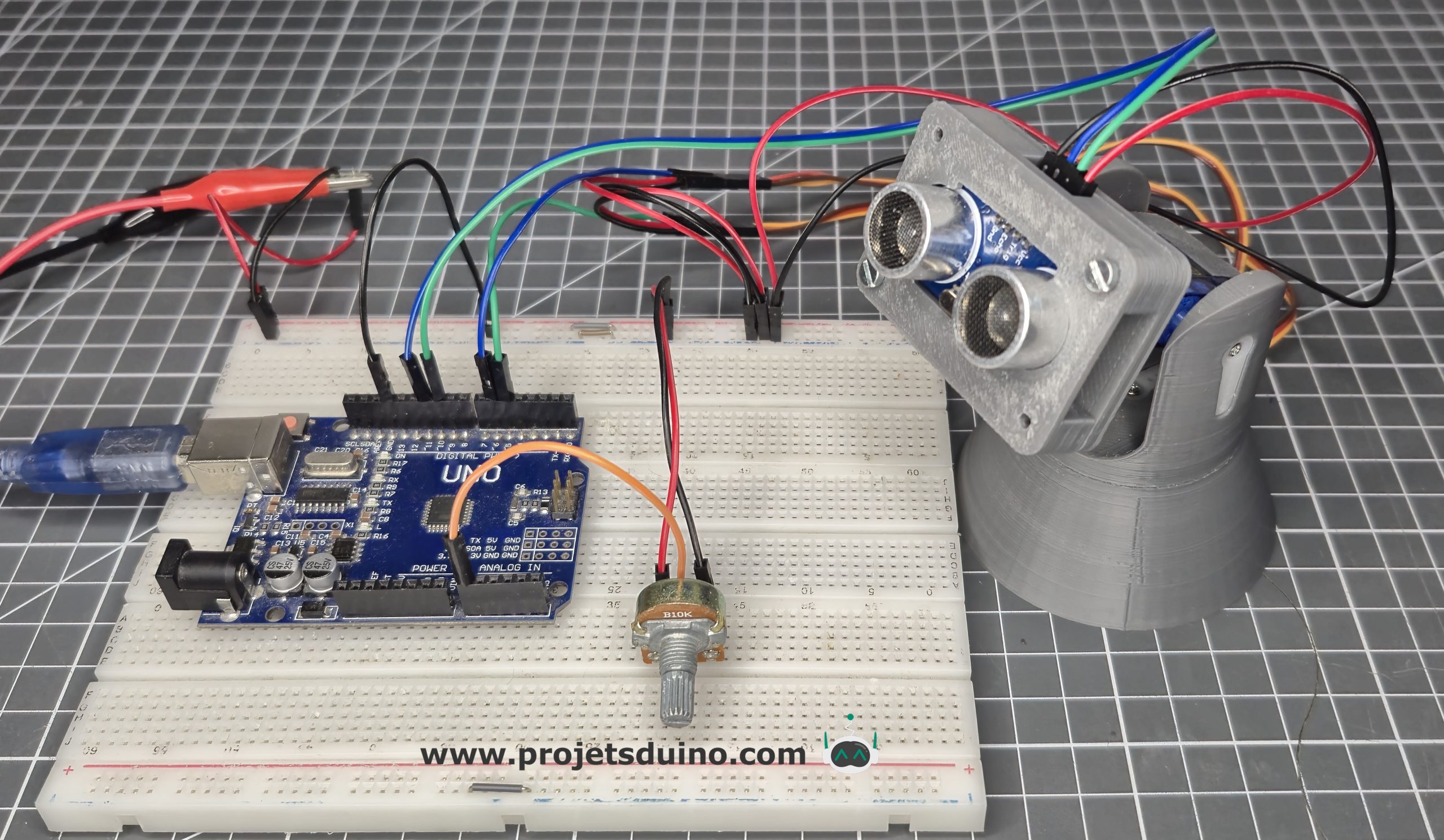 Radar Sonar ultrasonic avec un HC-SR04 piloter par un arduino
