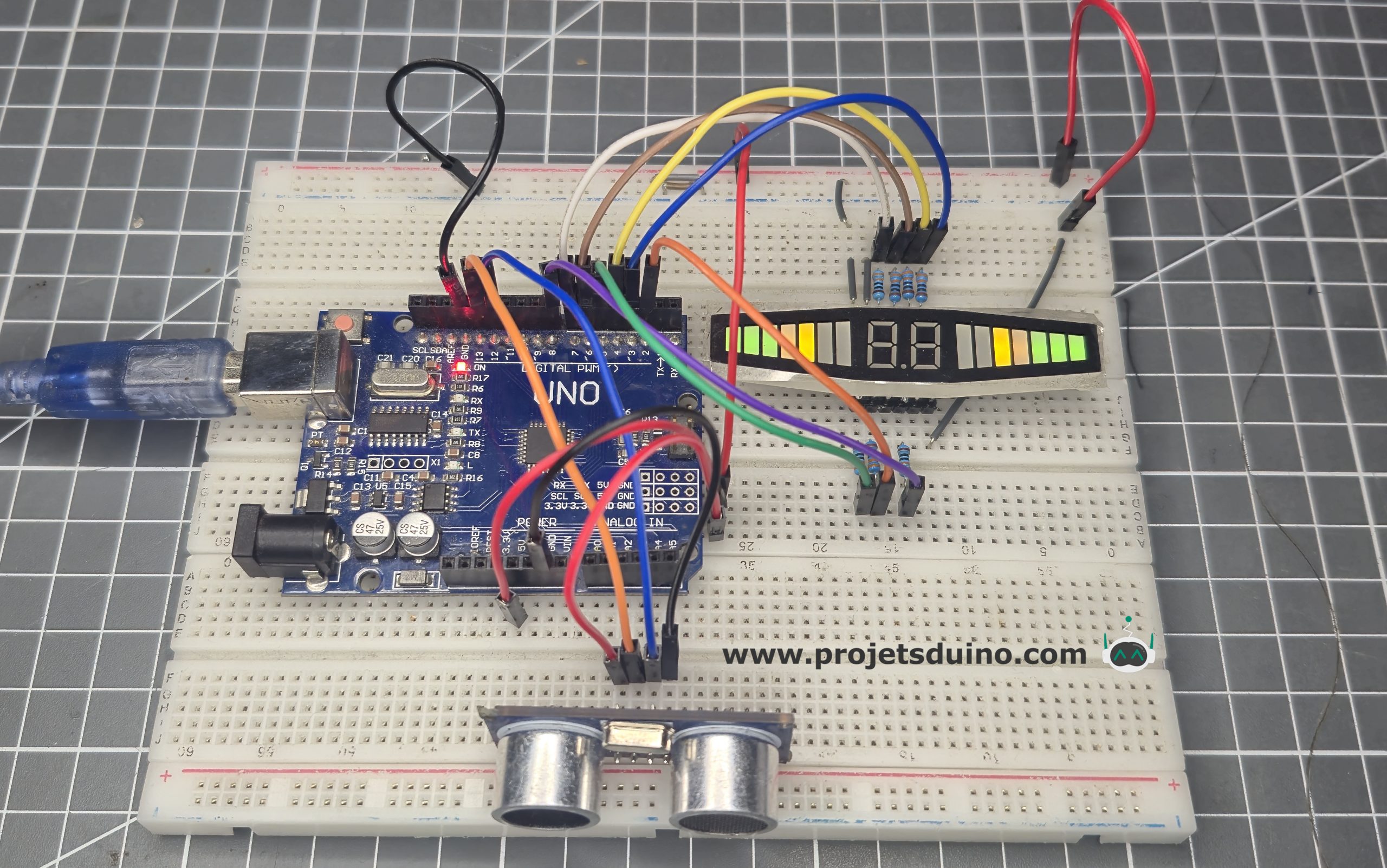 Radar de recul avec TZT affichage Radar de recul 0.36 et HC SR04
